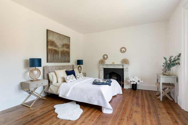 Homes for Sale in Merstham - Buy Property in Merstham - Primelocation