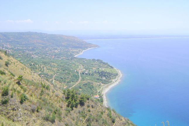 Properties for sale in Spilinga, Vibo Valentia, Calabria, Italy ...