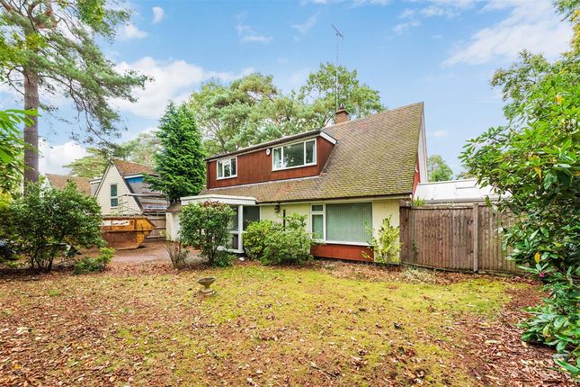 The Chase, Edgcumbe Park, Crowthorne RG45, 4 bedroom detached house for ...