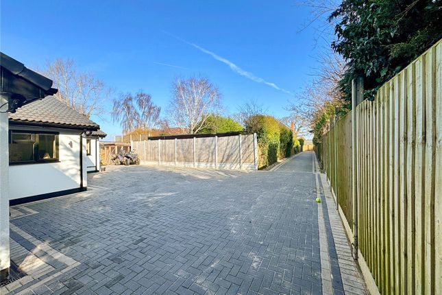 London Road, West Kingsdown, Sevenoaks, Kent TN15, 4 bedroom bungalow ...