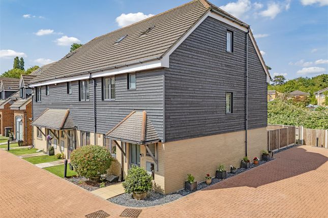 De Burgh Close, Broxbourne EN10, 3 bedroom end terrace house for sale ...