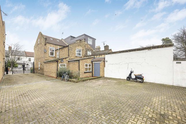 Chobham Road, London E15, 2 bedroom flat for sale - 69107395 ...