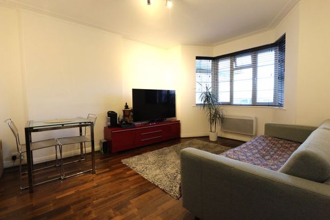 Shoot Up Hill, London NW2, 1 bedroom flat to rent - 66230388 ...