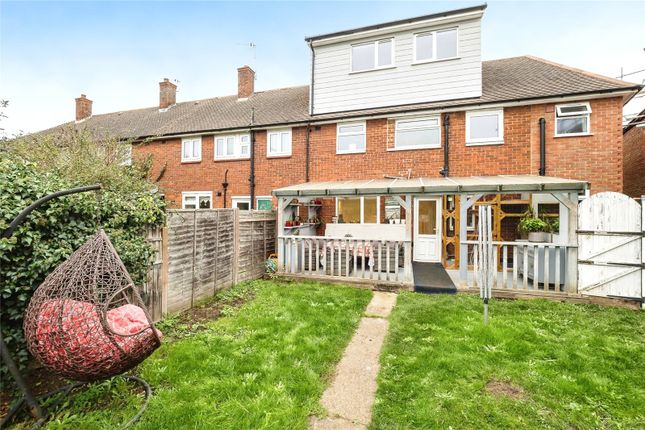 Perry Way, Aveley, South Ockendon, Essex RM15, 3 bedroom semi-detached ...
