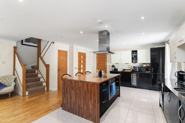 Strathearn House, Auchterarder PH3, 4 bedroom farm for sale - 70305171 ...