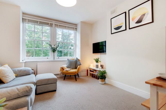 1 bed flat for sale in Portland Street, London SE17 - Zoopla