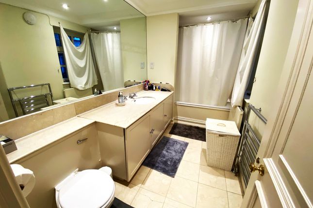 Chelsea Embankment, London SW3, 2 bedroom flat for sale - 69683278 ...