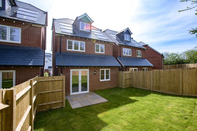 Cob Nut Close, Sissinghurst, Cranbrook TN17, 4 bedroom detached house ...