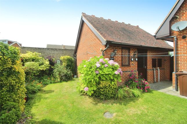 Lammas Drive, Milton Regis, Sittingbourne, Kent ME10, 4 bedroom ...