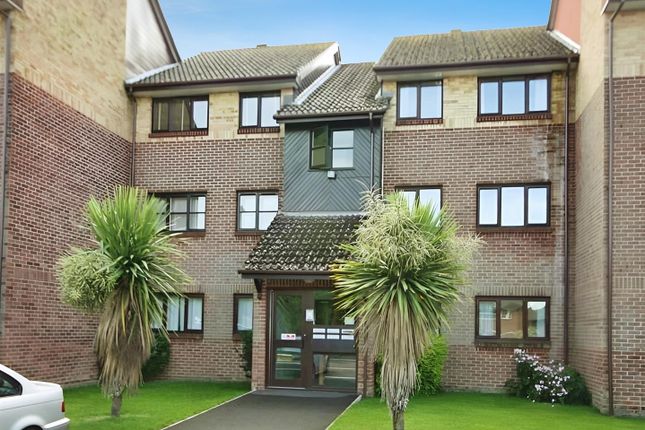 Woodrush Crescent Locks Heath Southampton So31 2 Bedroom Property