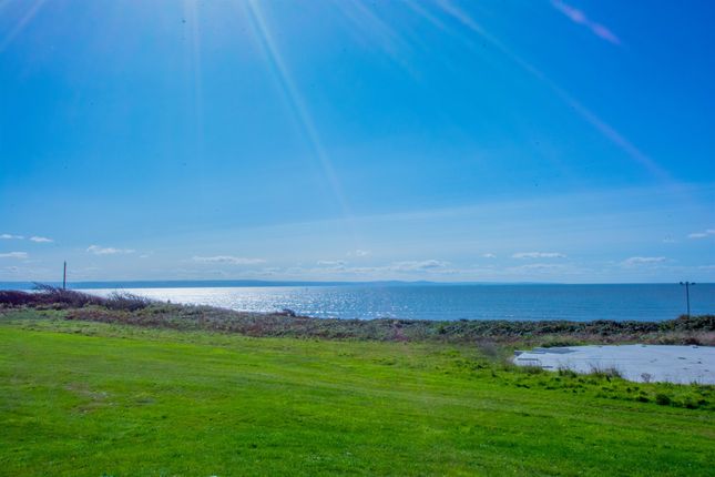Apartment 32 At The Links, Rest Bay, Porthcawl CF36, 3 bedroom flat for ...