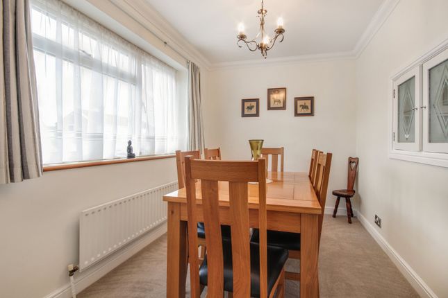 Tradescant Drive, Meopham, Gravesend, Kent DA13, 3 bedroom country ...