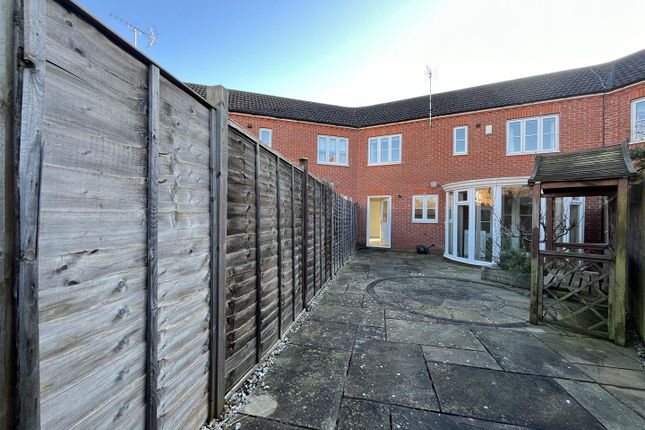Lynnon Field, Chase Meadow Square, Warwick CV34, 3 bedroom property for ...