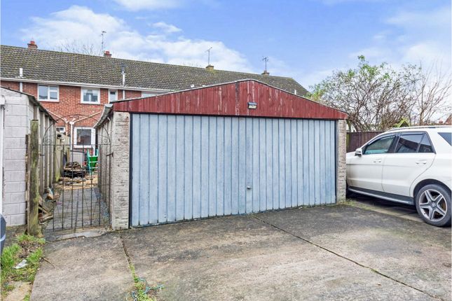 Penhill Drive, Swindon SN2, 3 bedroom terraced house for sale ...
