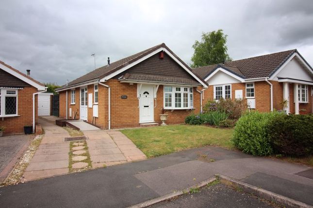 Brenwood Close Kingswinford Dy6 2 Bedroom Detached Bungalow For Sale