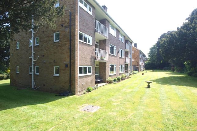 Old Drive, Polegate BN26, 2 bedroom flat for sale - 67368328 ...