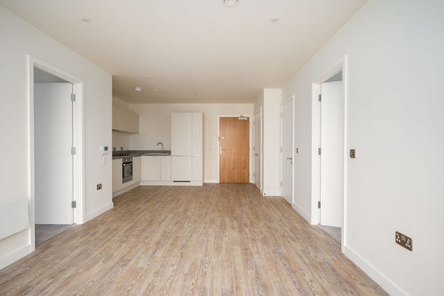 Apartment 50, The Kell, Gillingham Gate Road, Chatham Docks, Gillingham ...