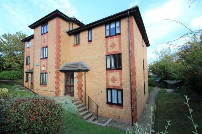 1 bed flat for sale in Memorial Road, Hanham, Bristol BS15 - Zoopla