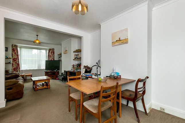 Balcombe Road, Horley, Surrey RH6, 3 bedroom semi-detached house for ...