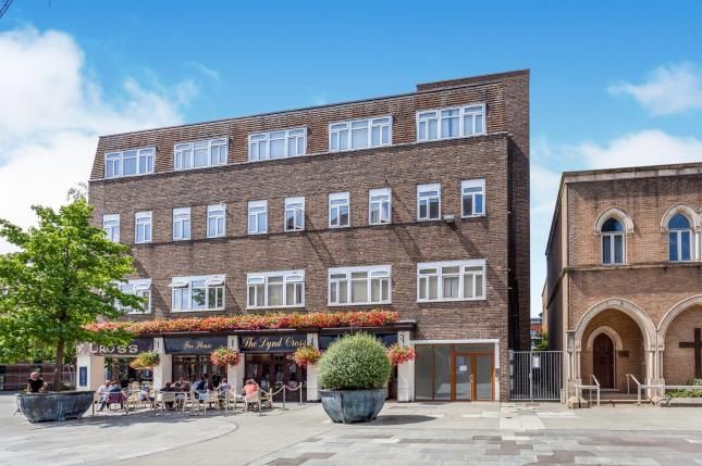 1 bed flat for sale in Horsham, West Sussex RH12 - Zoopla