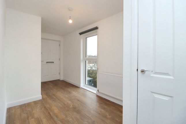 Kilpatrick Grove, Edinburgh EH6, 2 bedroom flat to rent - 69494203 ...