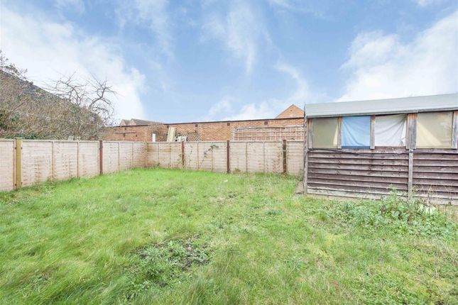 High Street, Chalvey, Slough SL1, 2 bedroom maisonette for sale ...