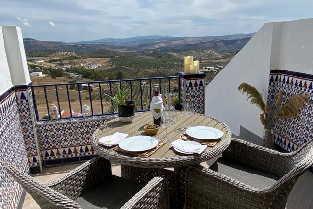 Olvera, Andalucia, Spain, 3 bedroom town house for sale - 65544414 ...