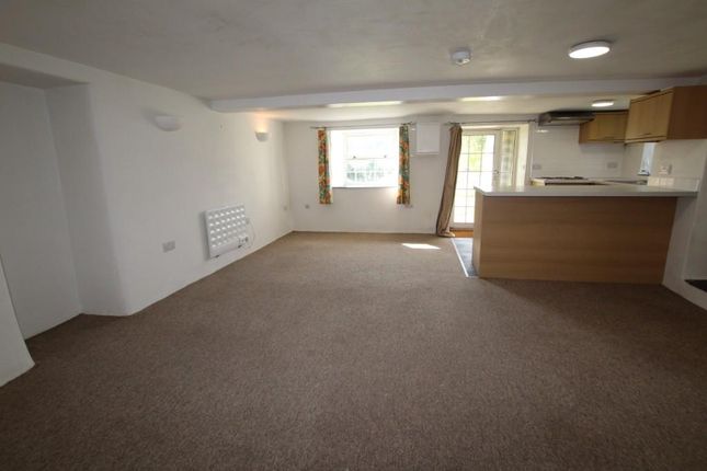 Egloshayle Road, Wadebridge, Wadebridge PL27, studio to rent - 64995152 ...