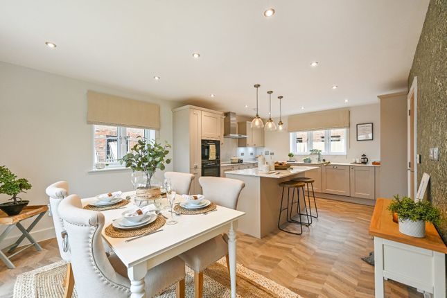 Off Holland Drive, Medstead, Alton, Hampshire GU34, 3 bedroom detached ...