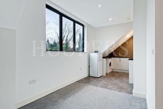 Oak Grove, London NW2, studio to rent - 69337531 | PrimeLocation