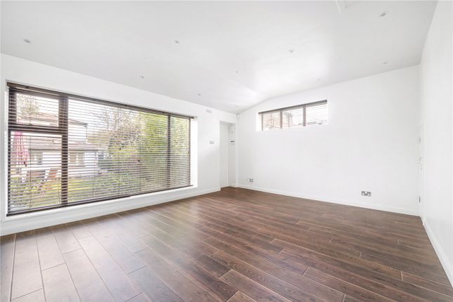 Champion Grove, Camberwell, London SE5, 3 bedroom semi-detached house ...