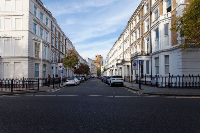 Collingham Place, London SW5, 2 bedroom flat for sale - 64044686 ...