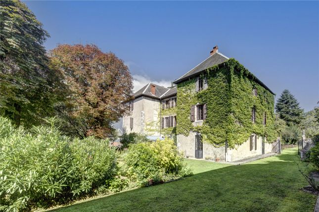 Serrieres En Chautagne, Chateau Dorlié, 73310, 11 bedroom property for ...