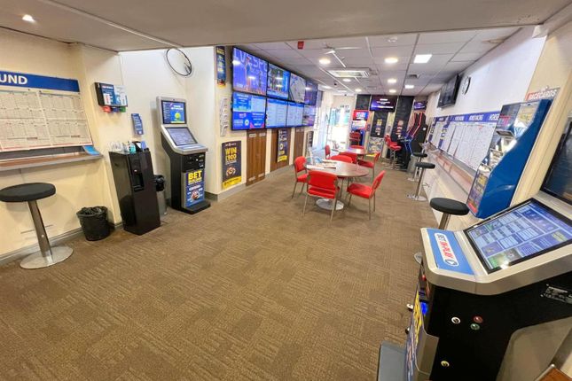Pall Mall, Chorley PR7, commercial property for sale - 69566239 ...