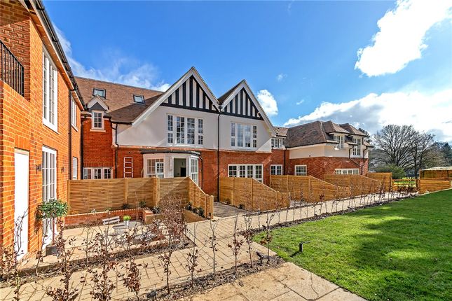 Beecholme, Codicote Road, Welwyn, Hertfordshire AL6, 2 bedroom flat for ...