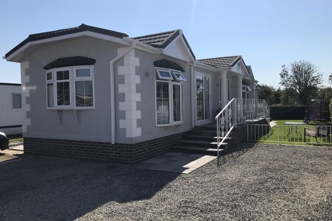 2 bed mobile/park home for sale in Harby Road, Langar, Nottingham NG13 ...