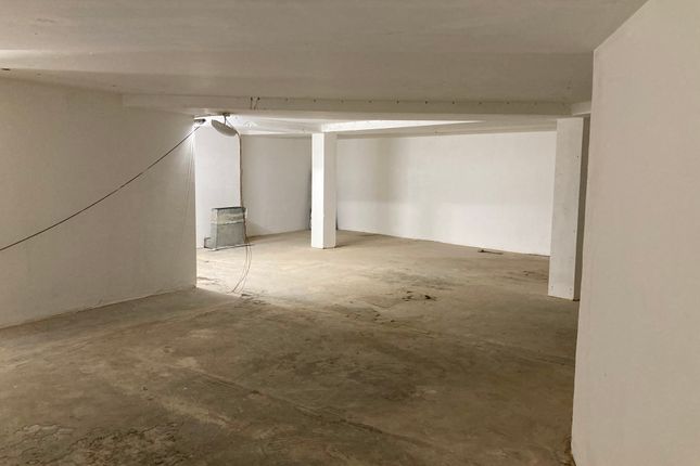 Basement, 1 Queen Square, Brighton BN1, retail premises to let ...