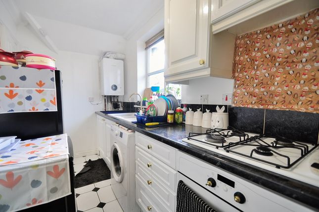 Gold Tops, Newport NP20, 1 bedroom flat for sale - 63997669 | PrimeLocation