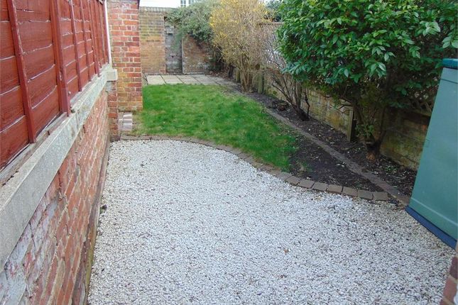 Eldon Street, Reading RG1, 3 bedroom terraced house to rent - 64527322 ...