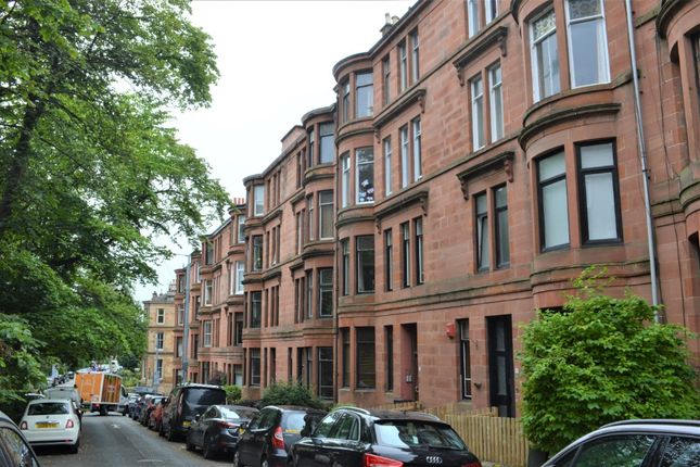 Caird Drive, Flat 2/2, Partickhill, Glasgow G11, 2 bedroom flat for ...