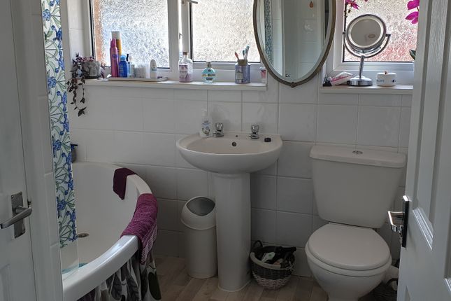 Windmill Avenue, Preston, Paignton TQ3, 5 bedroom terraced house to ...