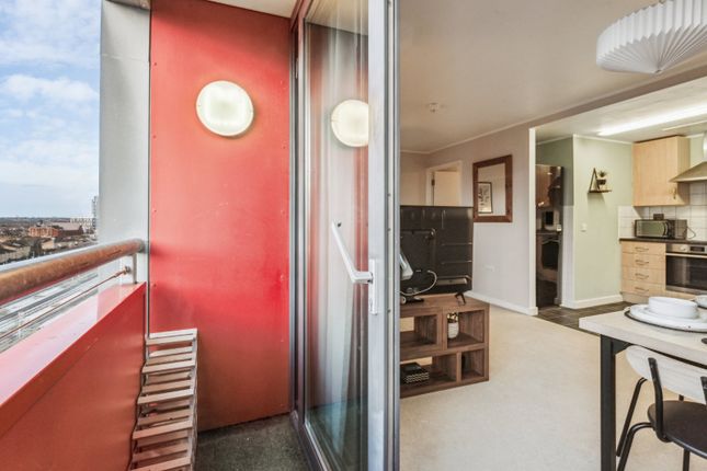 Ashburton Triangle, Drayton Park N5, 2 bedroom flat to rent - 69461844 ...