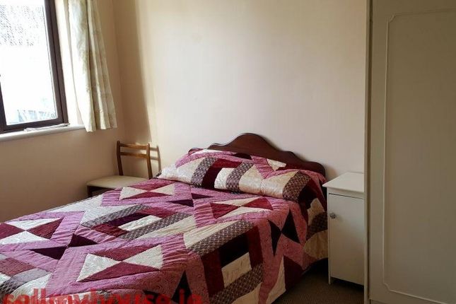 61 Chestnut Grove, Curragh, Castlebar, Co. Mayo, Px47, Ireland, 4 ...