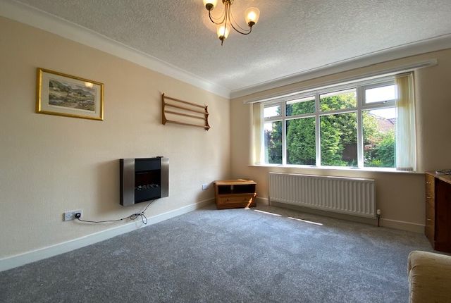 Coudray Road, Southport PR9, 2 bedroom detached bungalow to rent ...