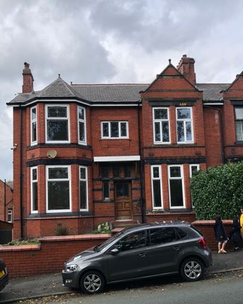 Homes to Let in Oldham - Rent Property in Oldham - Primelocation