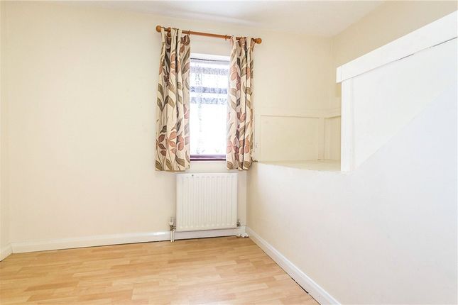 Chilcombe Way, Lower Earley, Reading RG6, 3 bedroom terraced house for ...