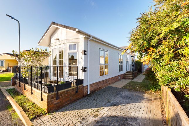 Bourne Avenue, Penton Park, Chertsey, Surrey KT16, 1 bedroom mobile ...