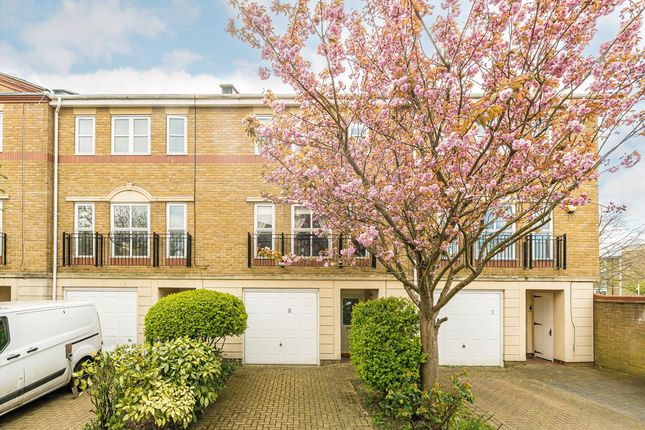 Living in Isleworth: area guide - Zoopla