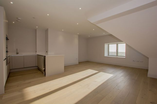 Apartment 32 At The Links, Rest Bay, Porthcawl CF36, 3 bedroom flat for ...