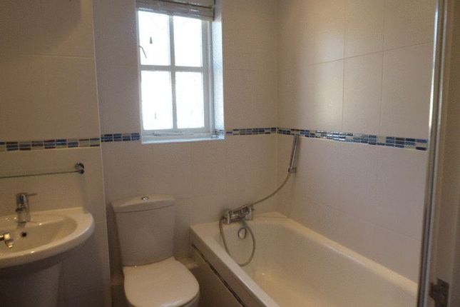 2 bed property to rent in Primrose Drive, Hertford SG13 - 47509908 - Zoopla
